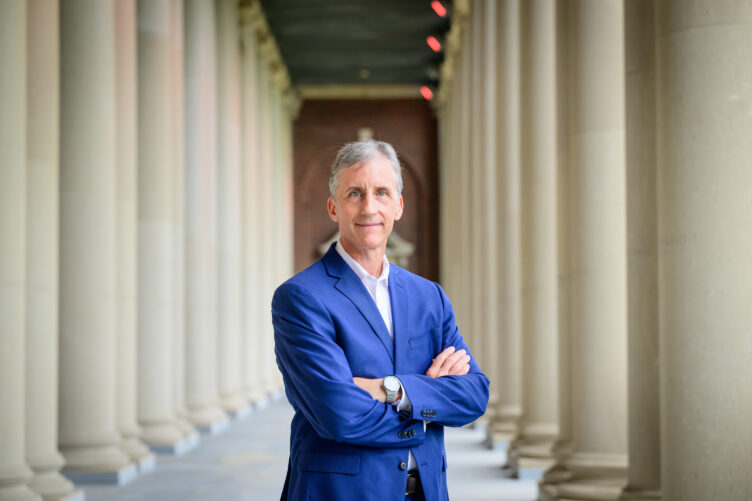 Illinois Chancellor Robert J. Jones named 2025 Commencement speaker ...